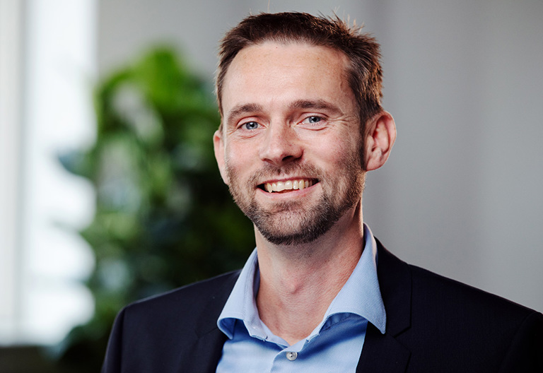 Martin Larsen | Intrum